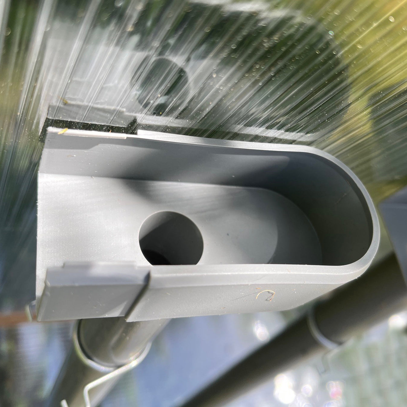 Pair of Fixings for Greenhouse Guttering Rainwater Pack GFC428 – Selections