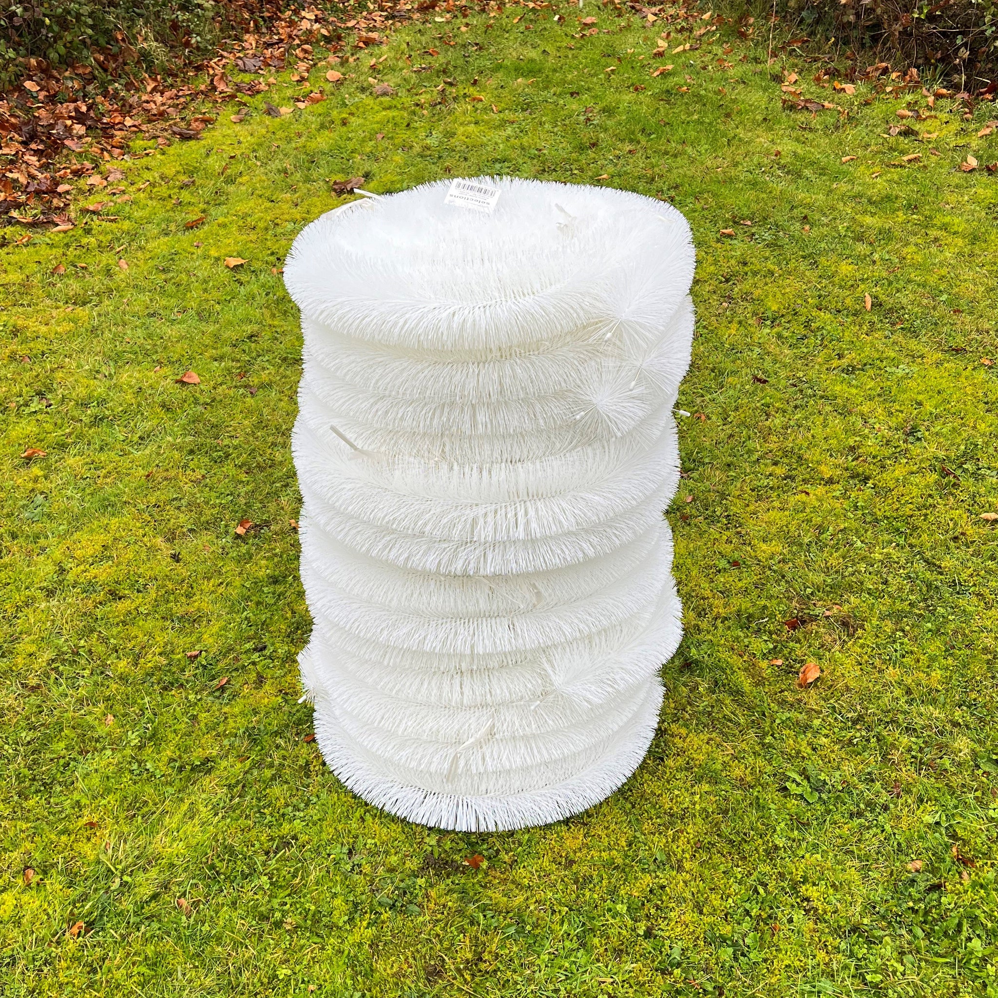 60m White Gutter Brush Leaf & Moss Guard Protection (15 Rolls) – Selections