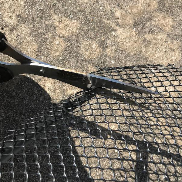 Gutter Protection Mesh Guard with 15 Fixing Clips (6m x 17.5cm ...