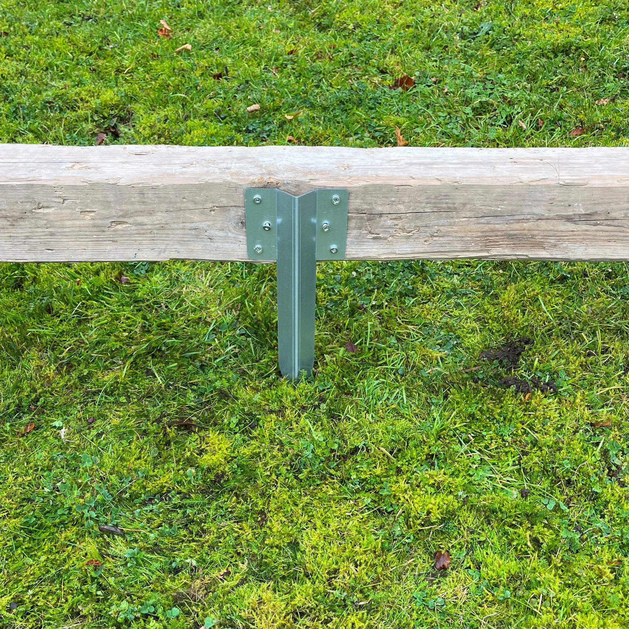 Straight Galvanised Metal Railway Sleeper Brackets (Pack of 10 ...