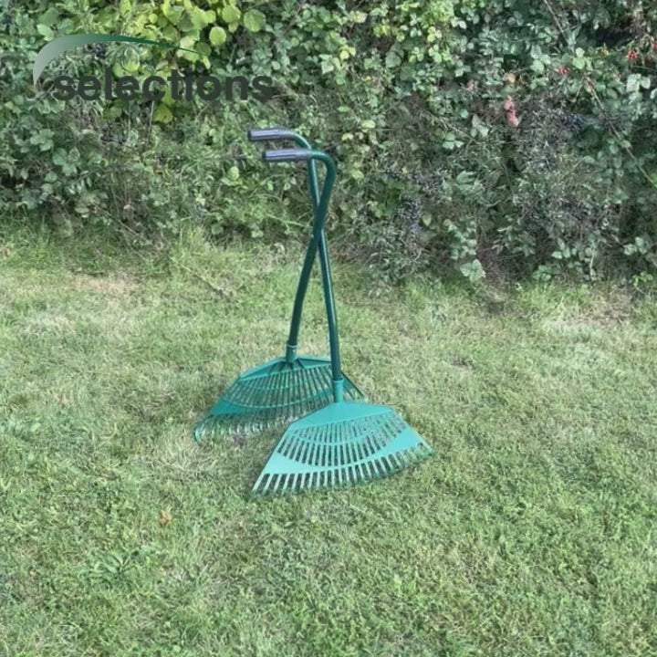 Long Handled Leaf Collecting Grabs – Selections